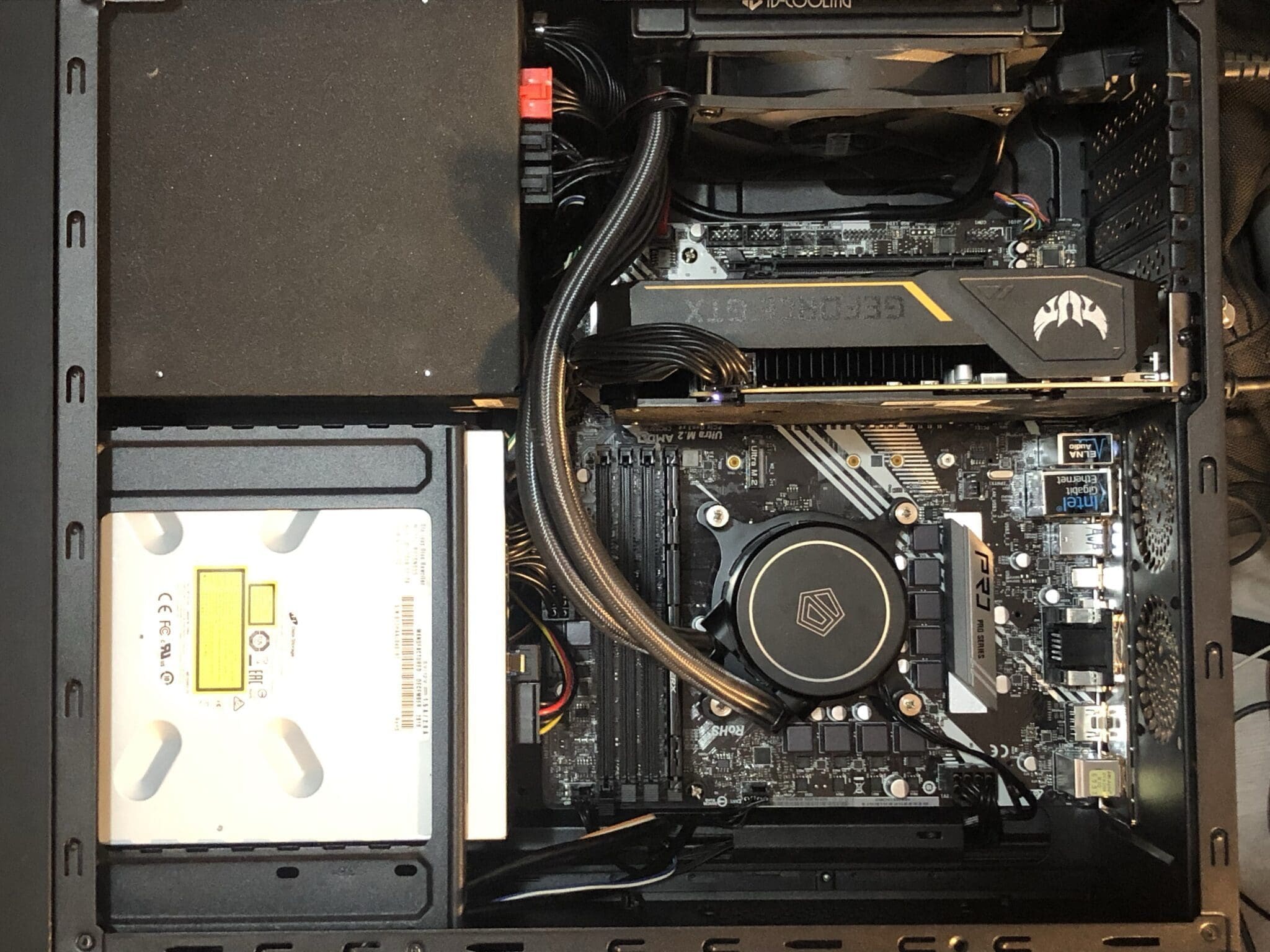 Cable management PC - DORADO SYSTEMS®