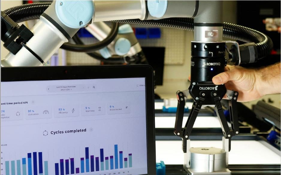 Brat robot -ul este inventia suprema a tehnologiei epocii moderne